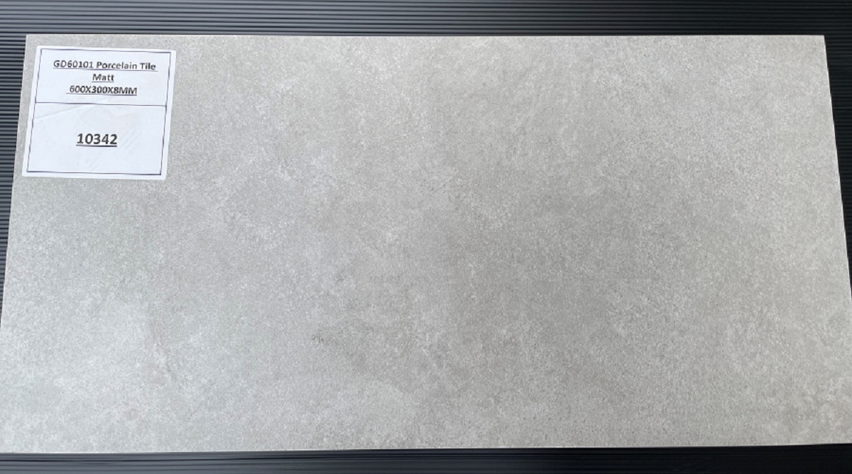 Matt Porcelain Tile 600x300x8mm (10342) – Wetspot